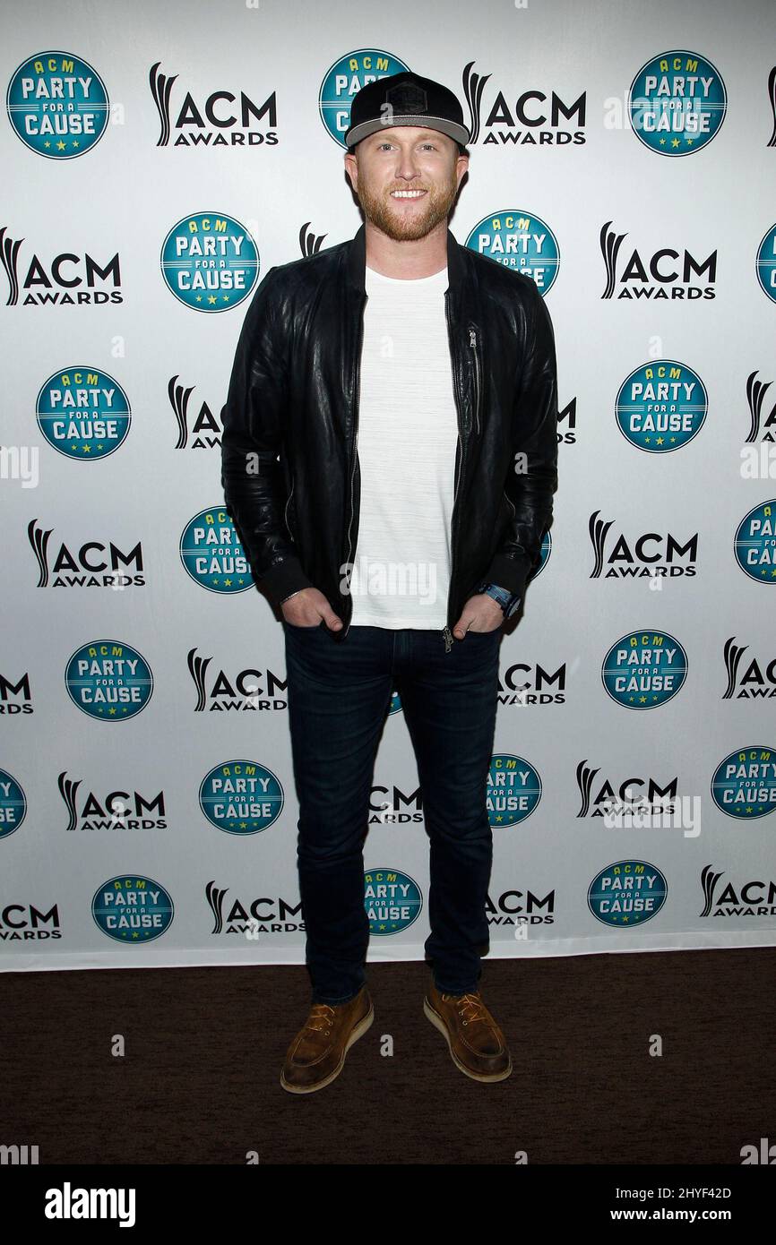 Cole swindell acm stories songs stars hi-res stock photography and ...