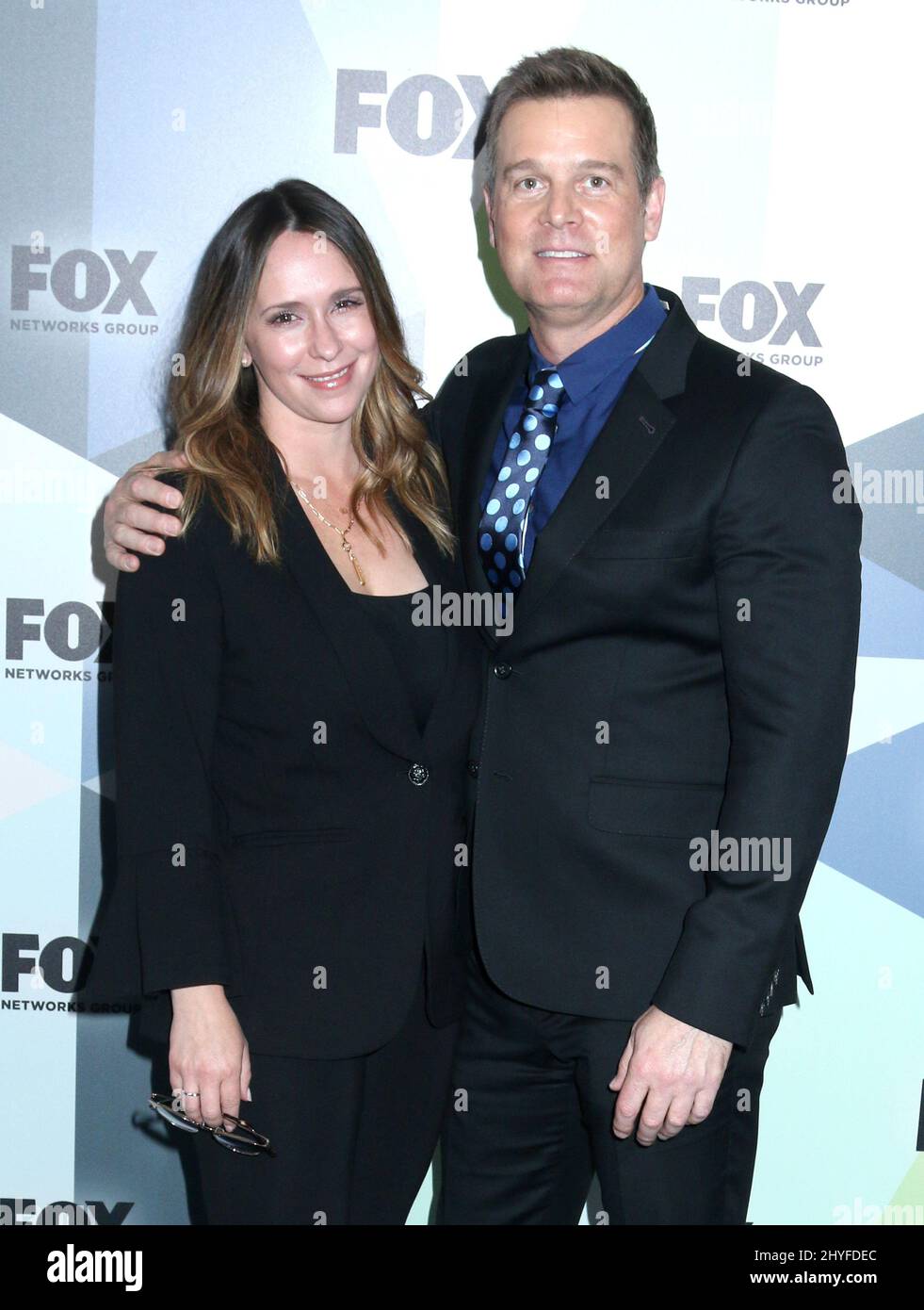 Jennifer Love Hewitt & Peter Krause attending the FOX Networks 2018 ...