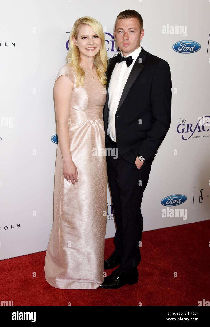 Elizabeth Smart and Matthew Gilmour attending the 43rd Annual Gracie ...