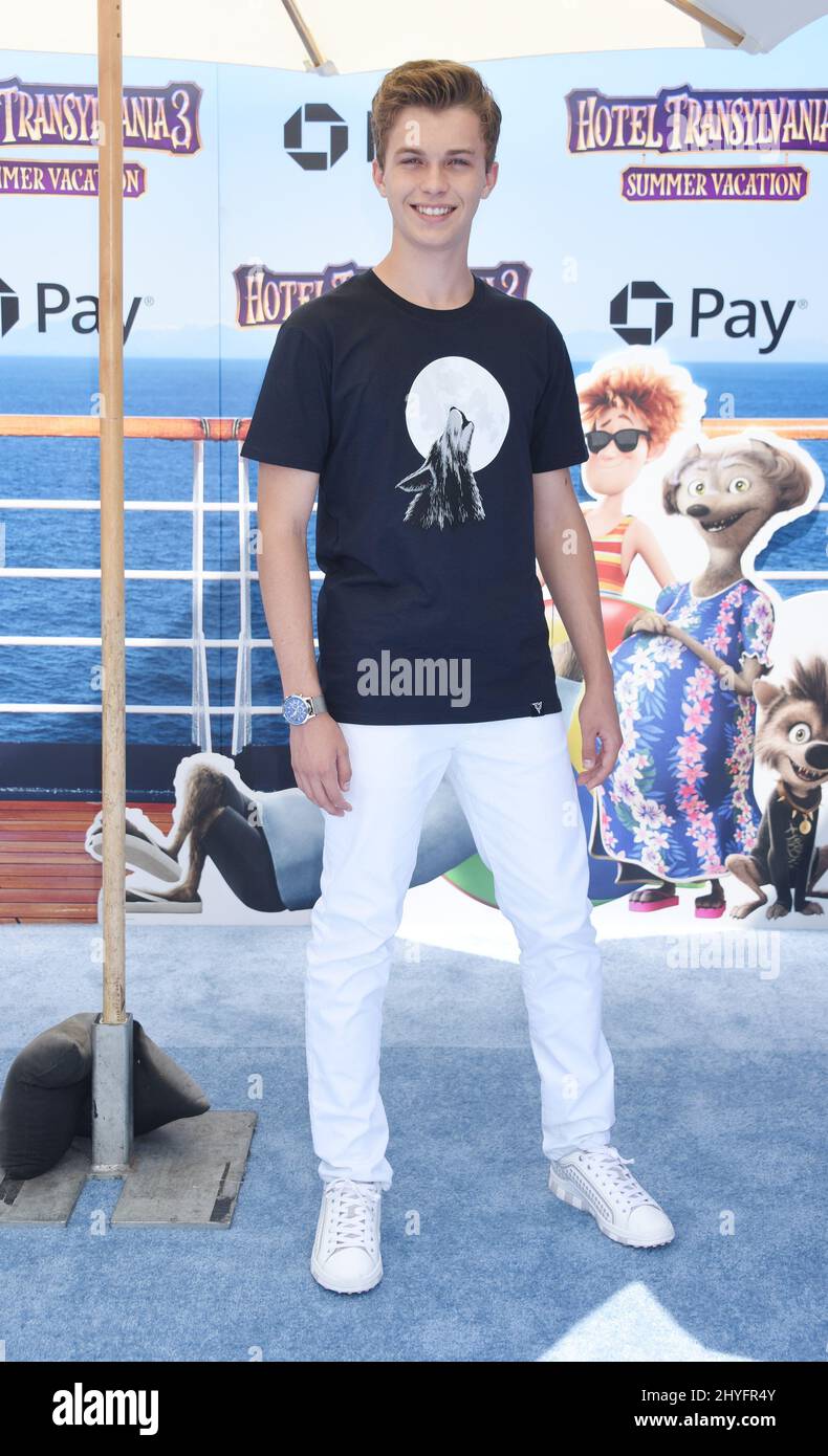 Jacob Hopkins at the "Hotel Transylvania 3: Summer Vacation" World ...