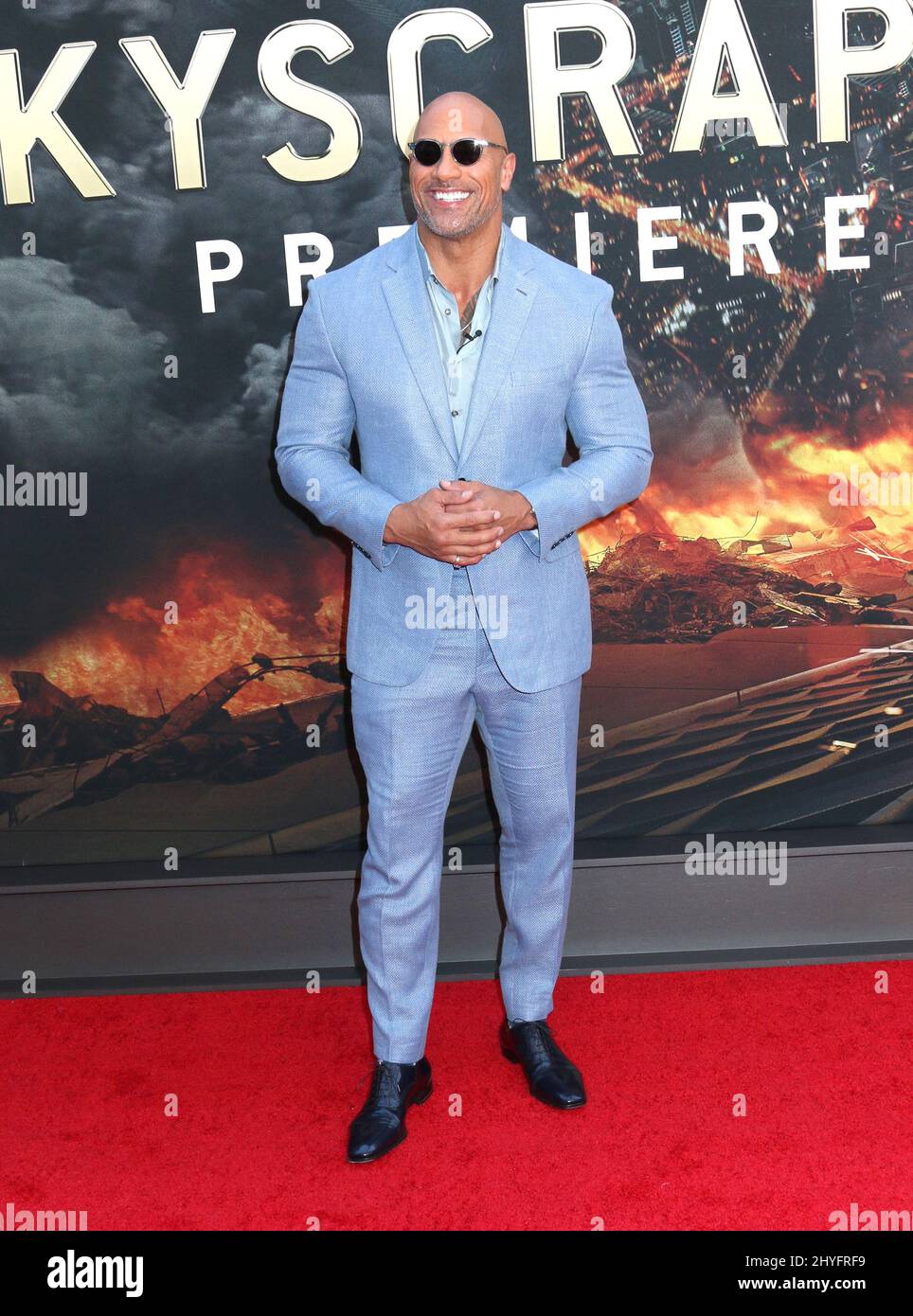The skyscraper dwayne johnson hi-res stock photography and images - Alamy