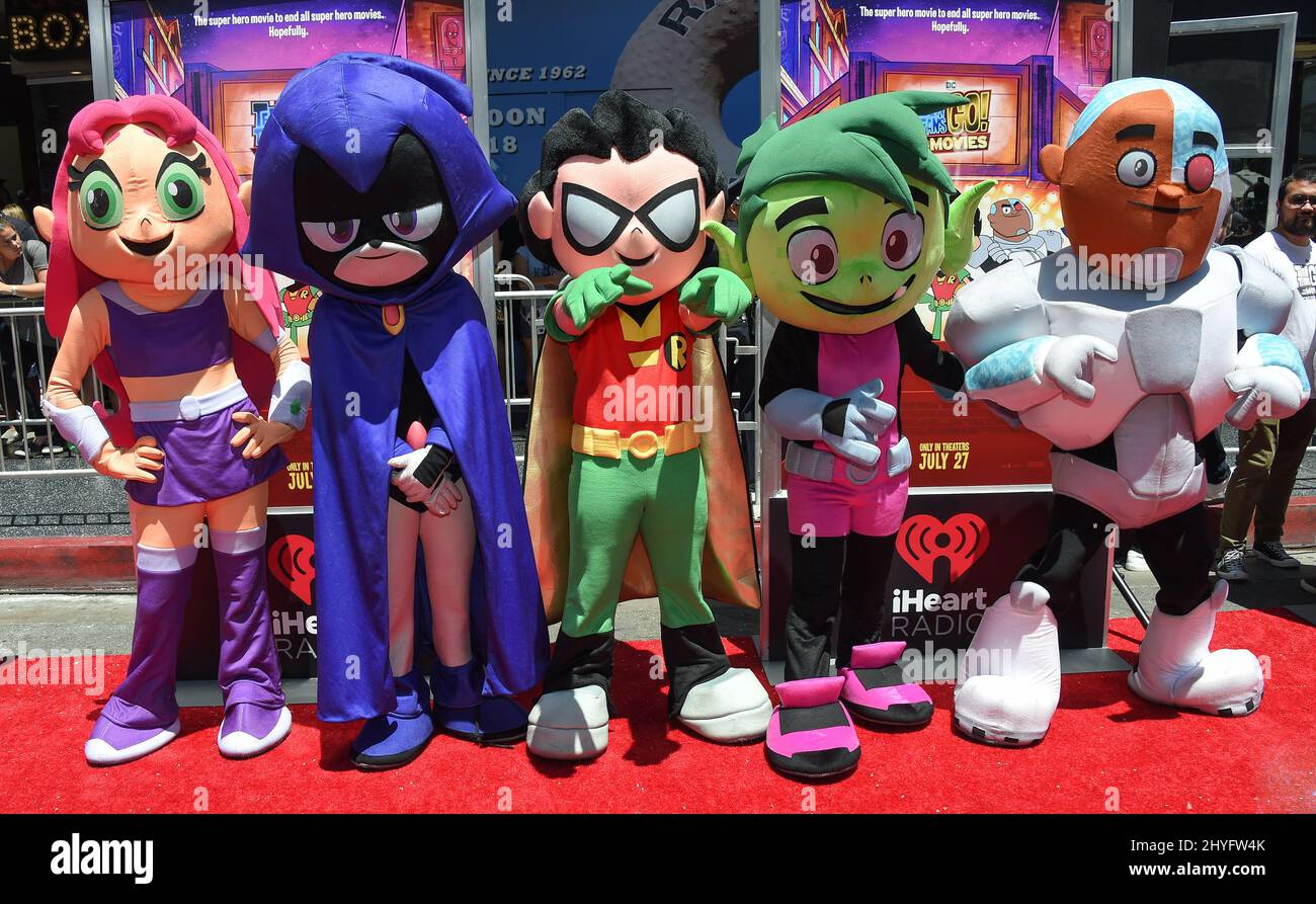 Teen Titans attending the Los Angeles premiere of Teen Titans Go! To ...