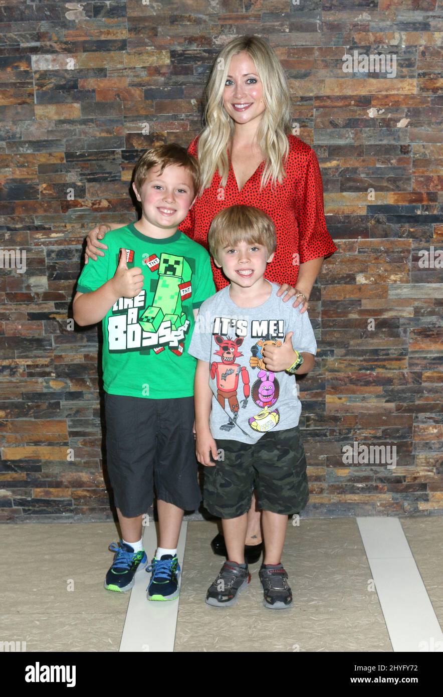Emme Rylan with sons Jackson & Levi attending the General Hospital Fan ...