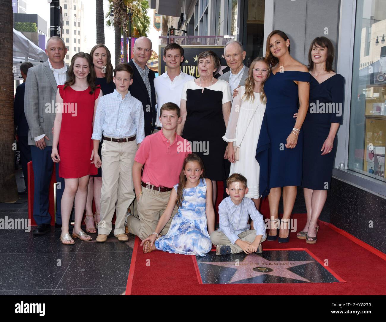 Jennifer garner and family hi-res stock photography and images - Alamy