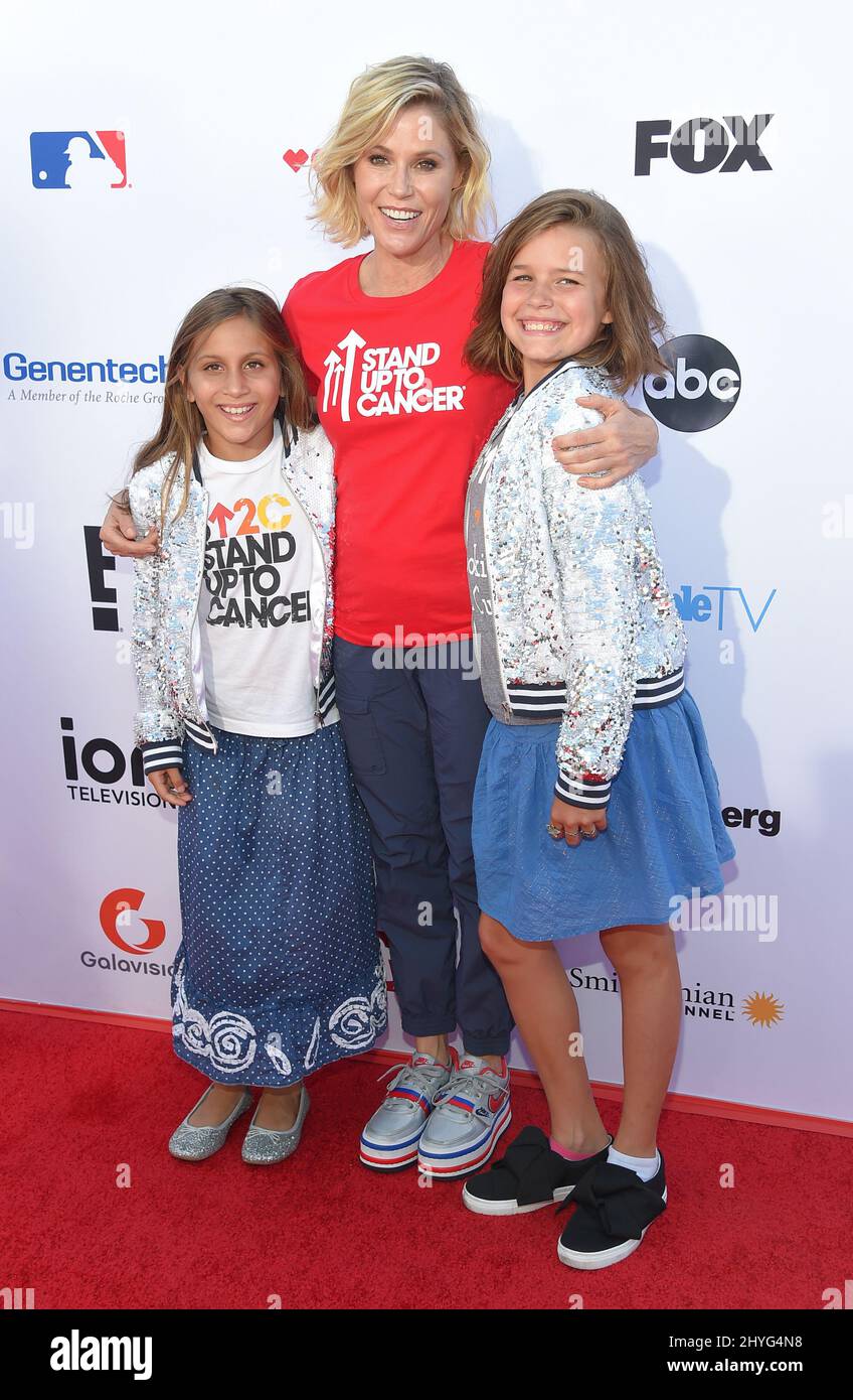 Julie Bowen at the 2018 Stand Up To Cancer (SU2C) telecast held at ...