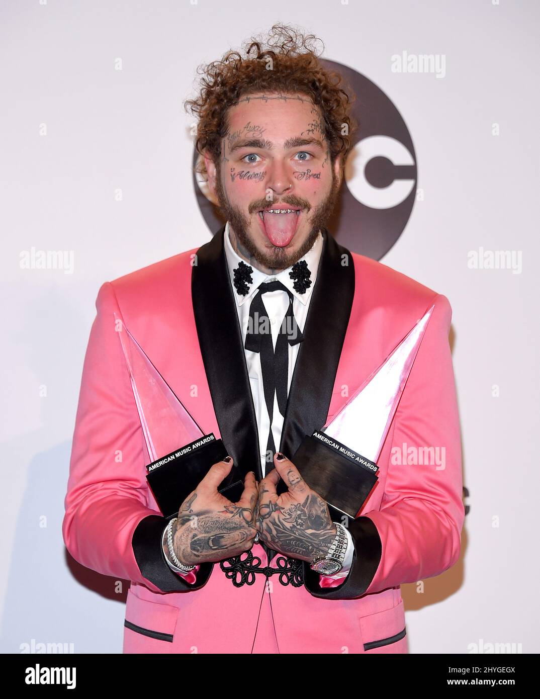 Post Malone at the 2018 American Music Awards held at the Microsoft ...