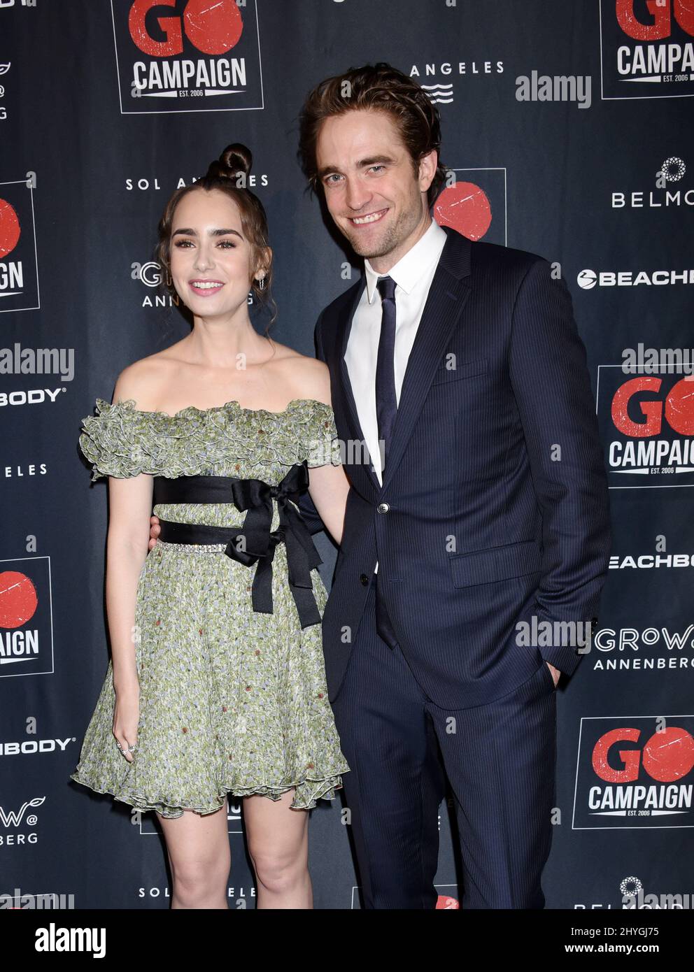 Lily collins robert pattinson hi-res stock photography and images - Alamy
