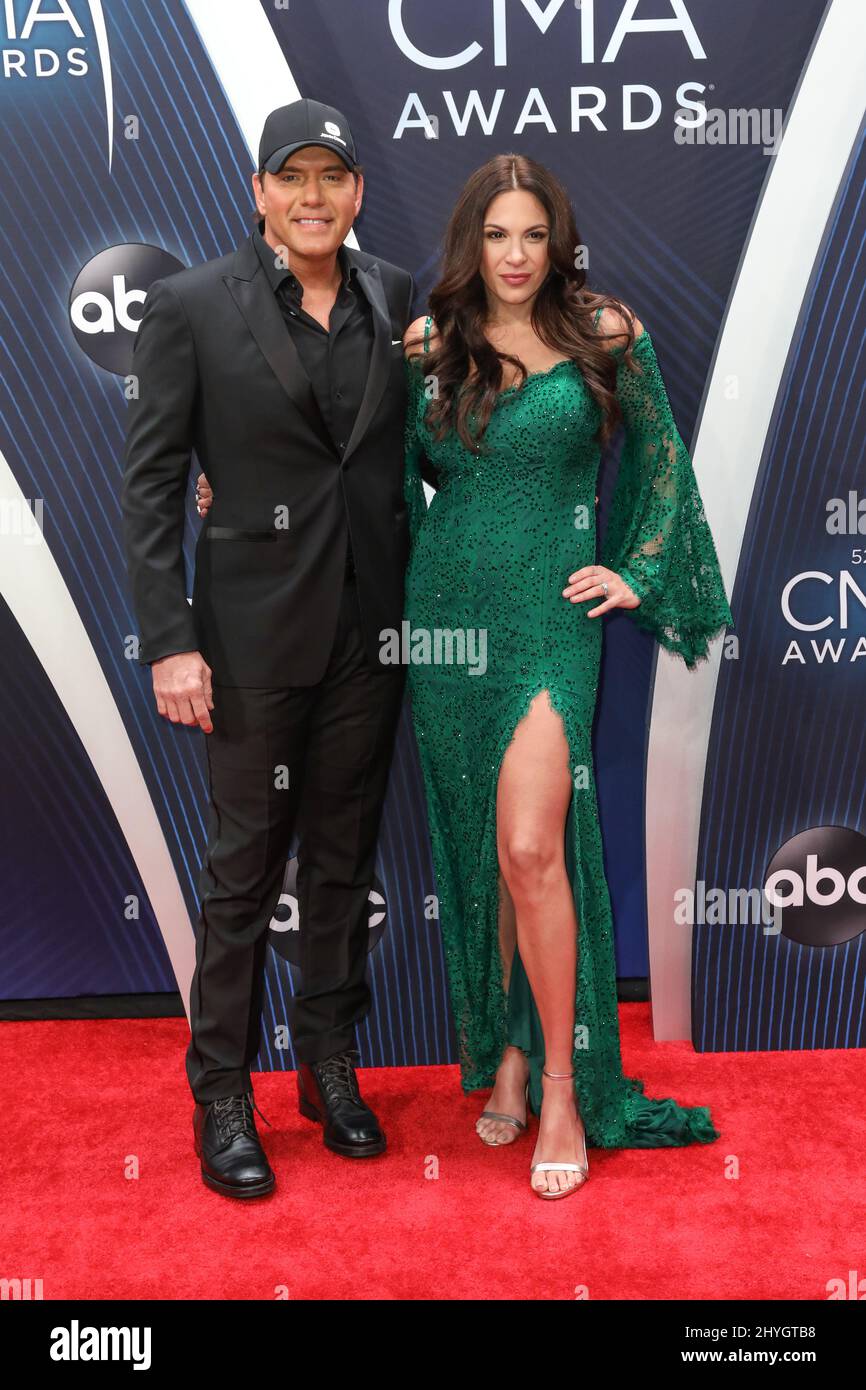 Rose falcon hi-res stock photography and images - Alamy