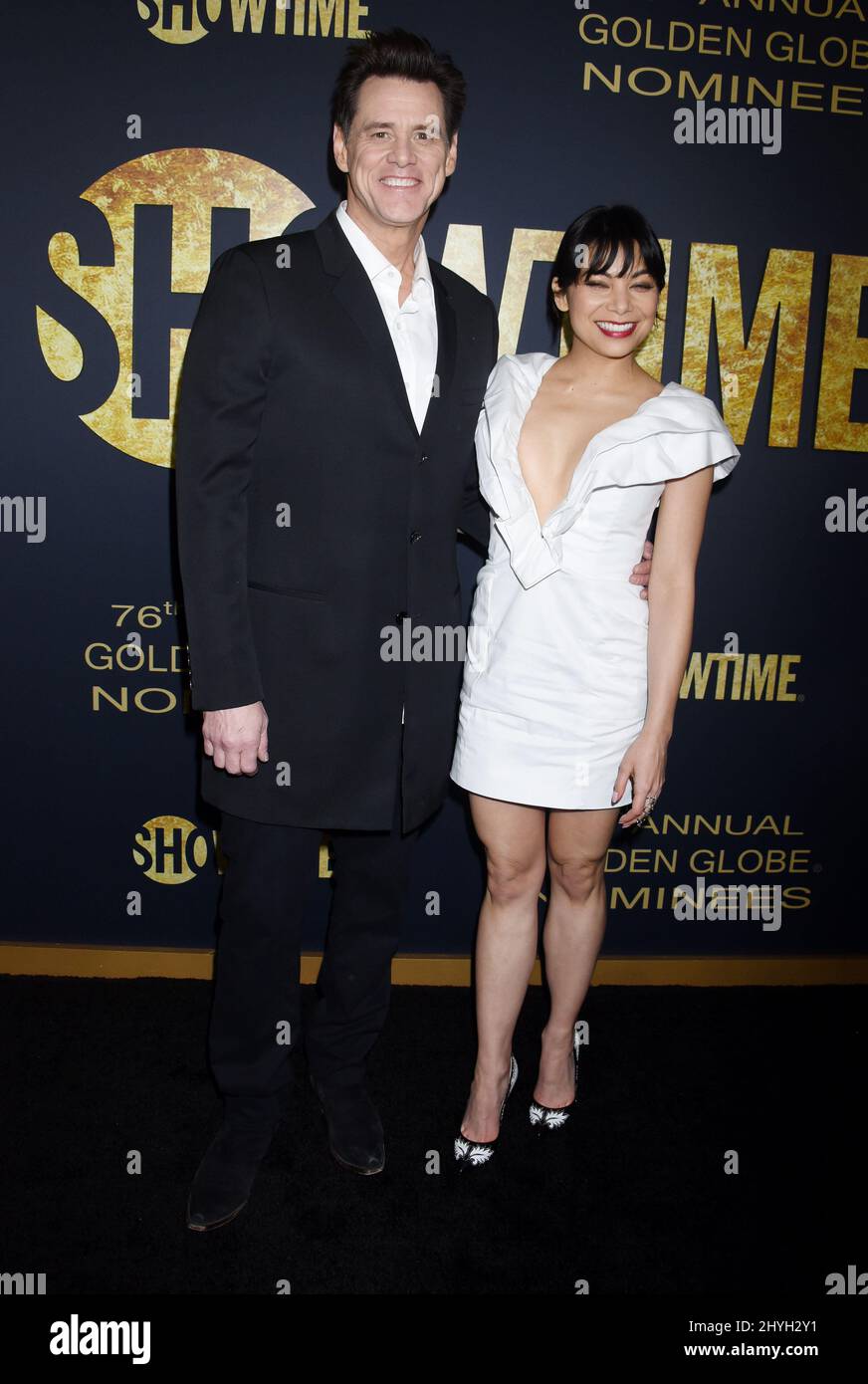 Jim Carrey and Ginger Gonzaga at the SHOWTIME 76th Annual Golden Globe ...