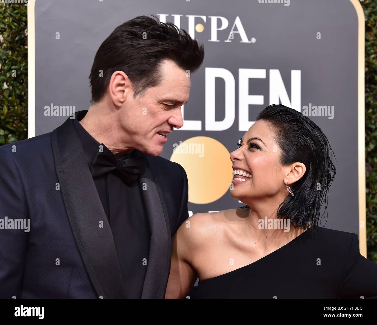 Jim Carrey and Ginger Gonzaga at the 76th Annual Golden Globe Awards ...