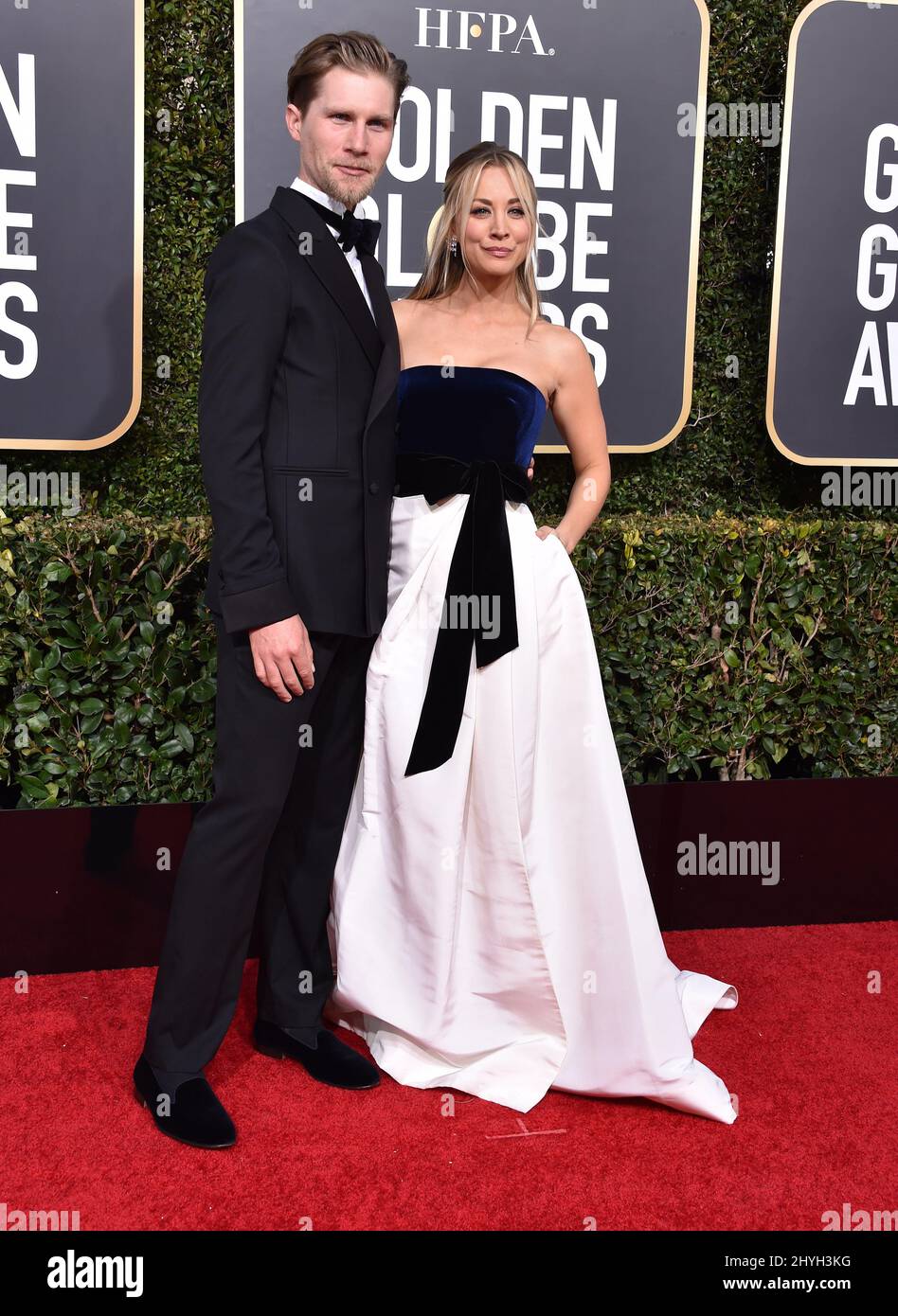 Kaley cuoco karl cook 2019 hi-res stock photography and images - Alamy