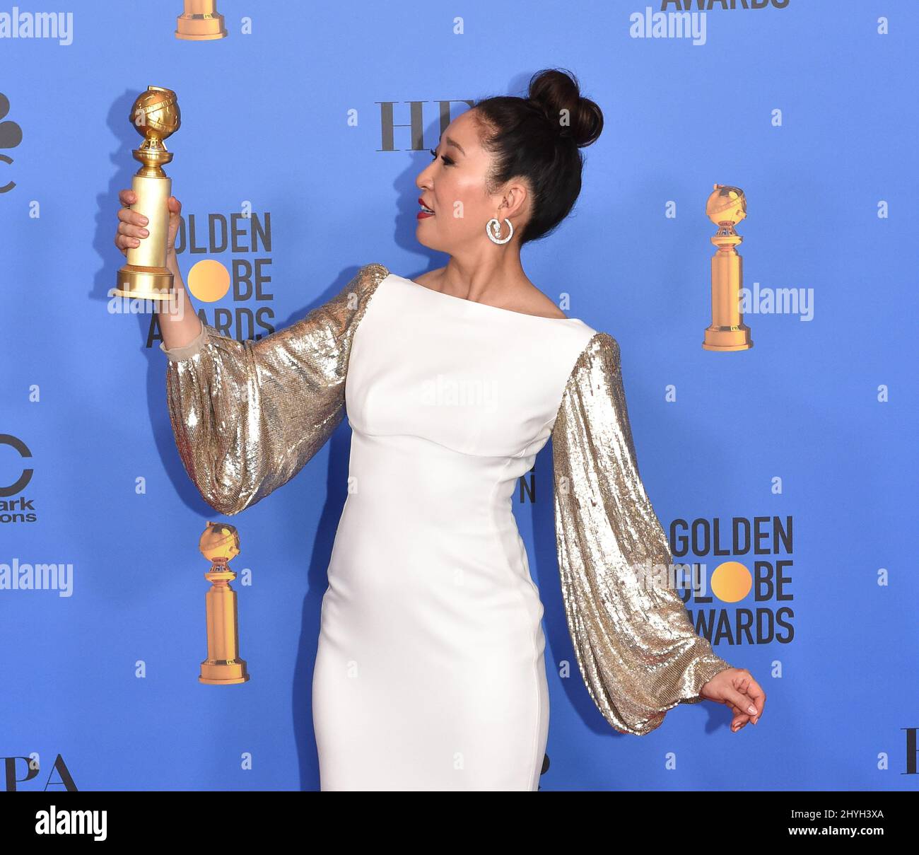 Sandra Oh at the 76th Annual Golden Globe Awards held at the Beverly ...
