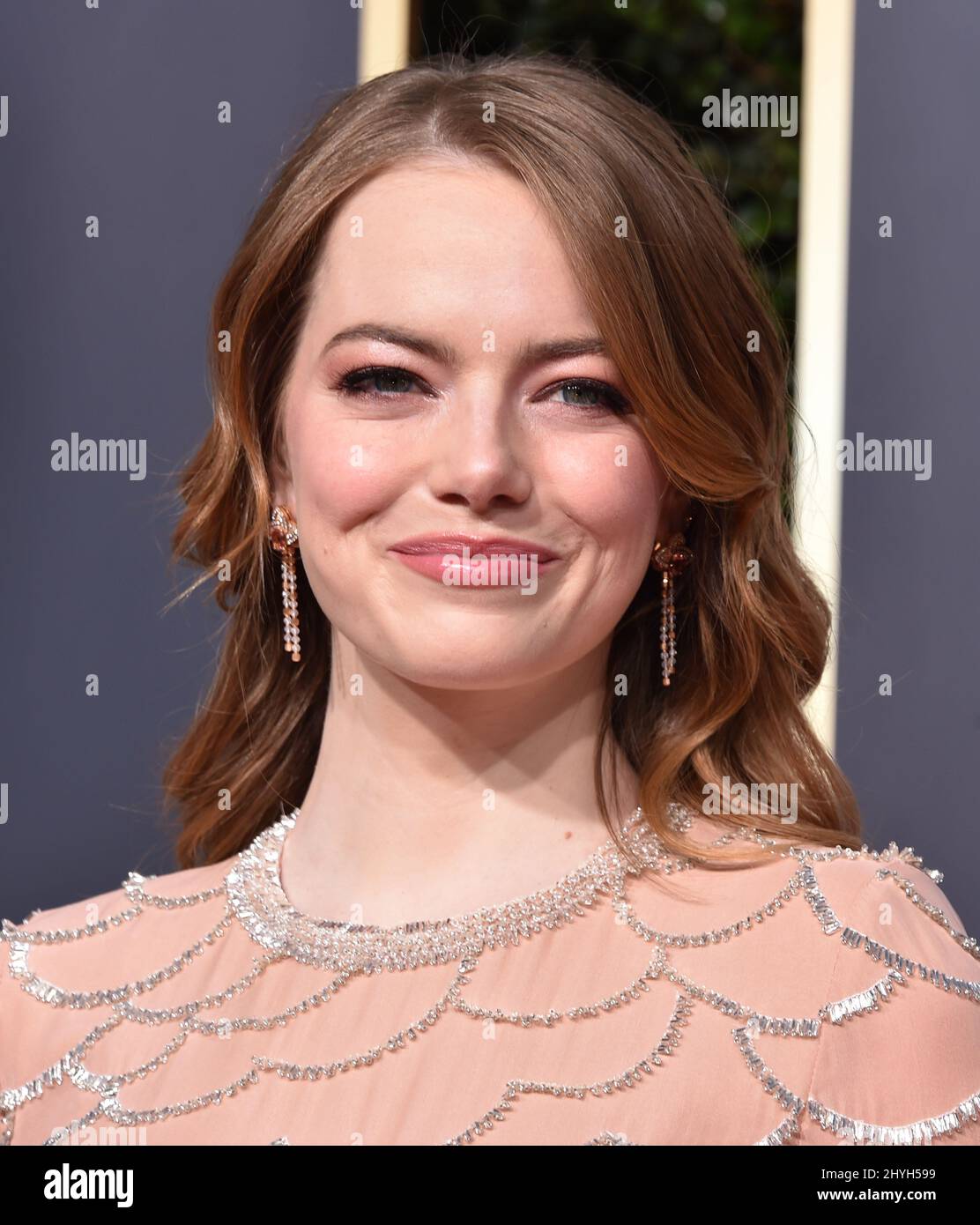 Peach red globe hi-res stock photography and images - Alamy