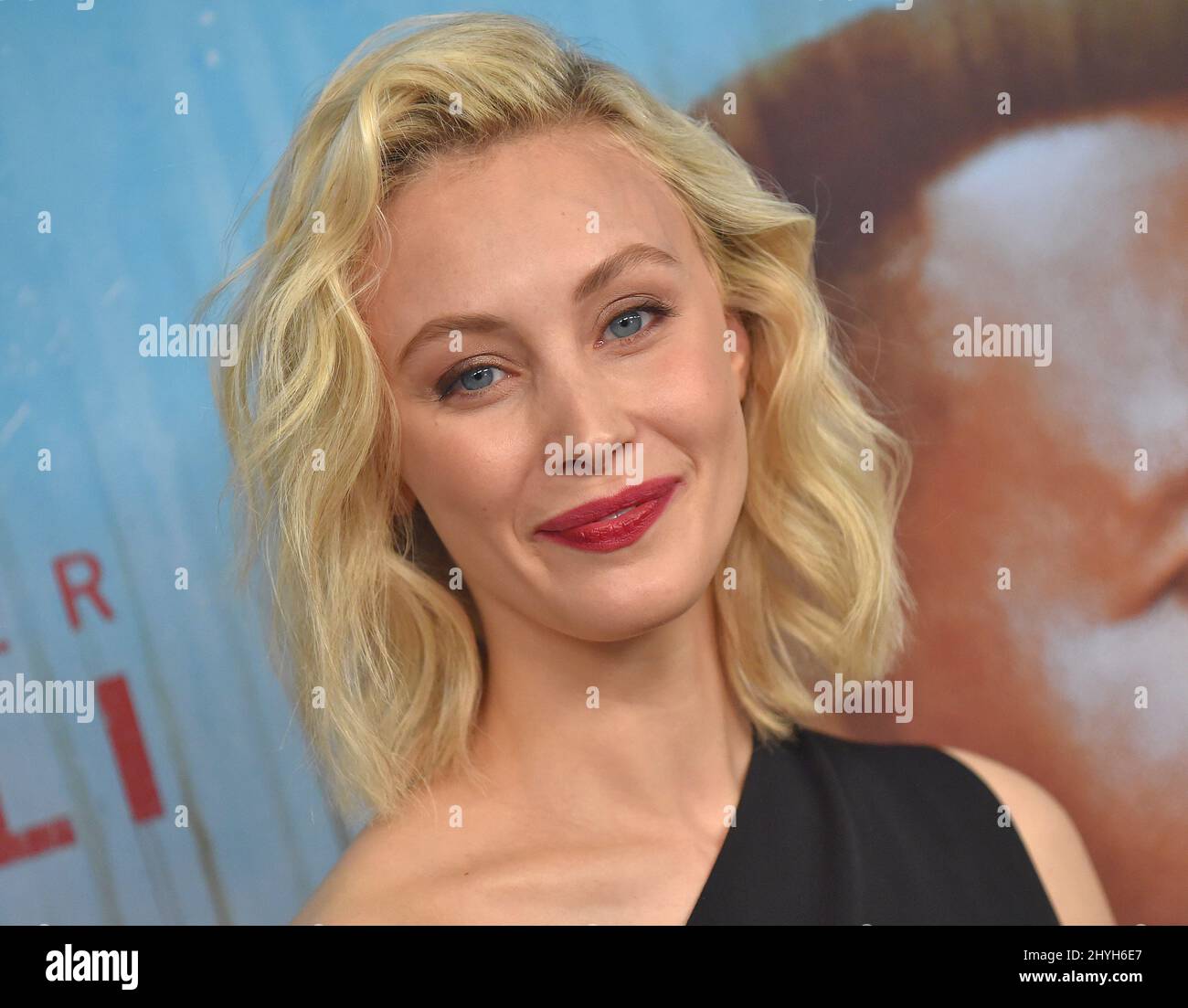 Sara Gadon attending HBO's True Detective Season 3 premiere in Los ...