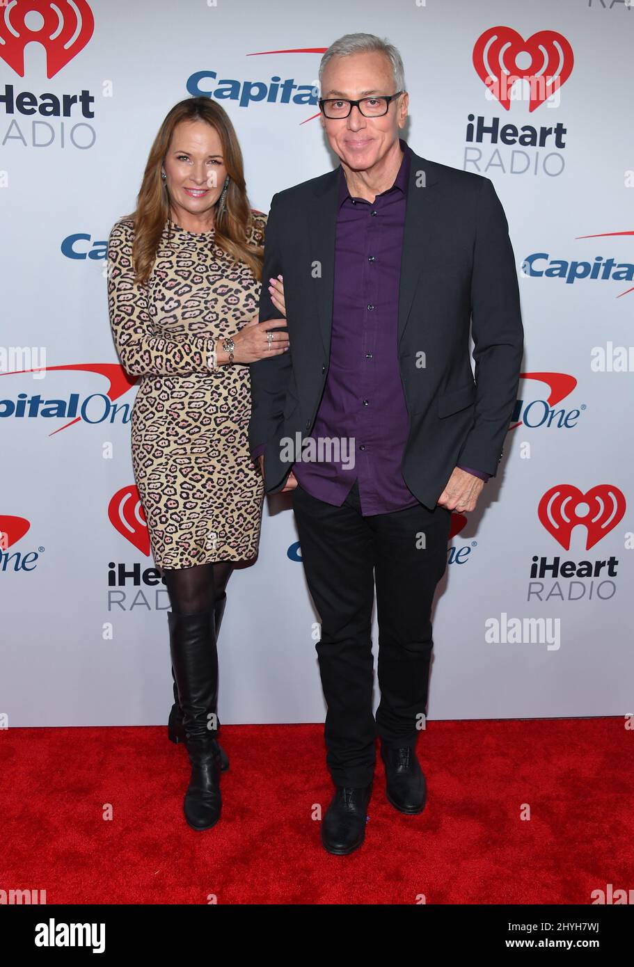 Dr. Drew Pinsky and Susan Pinsky at the 2019 iHeartRadio Podcast Awards ...