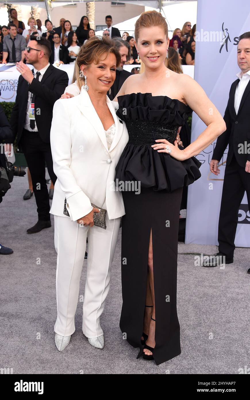 Gabrielle Carteris and Amy Adams attending the 25th Annual Screen ...