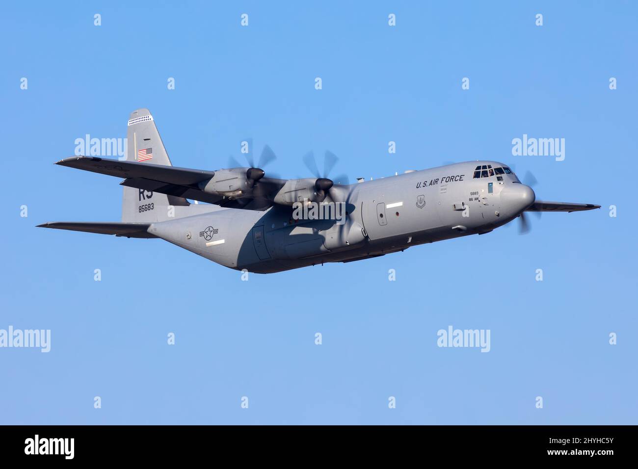 C 130j 30 hi-res stock photography and images - Alamy