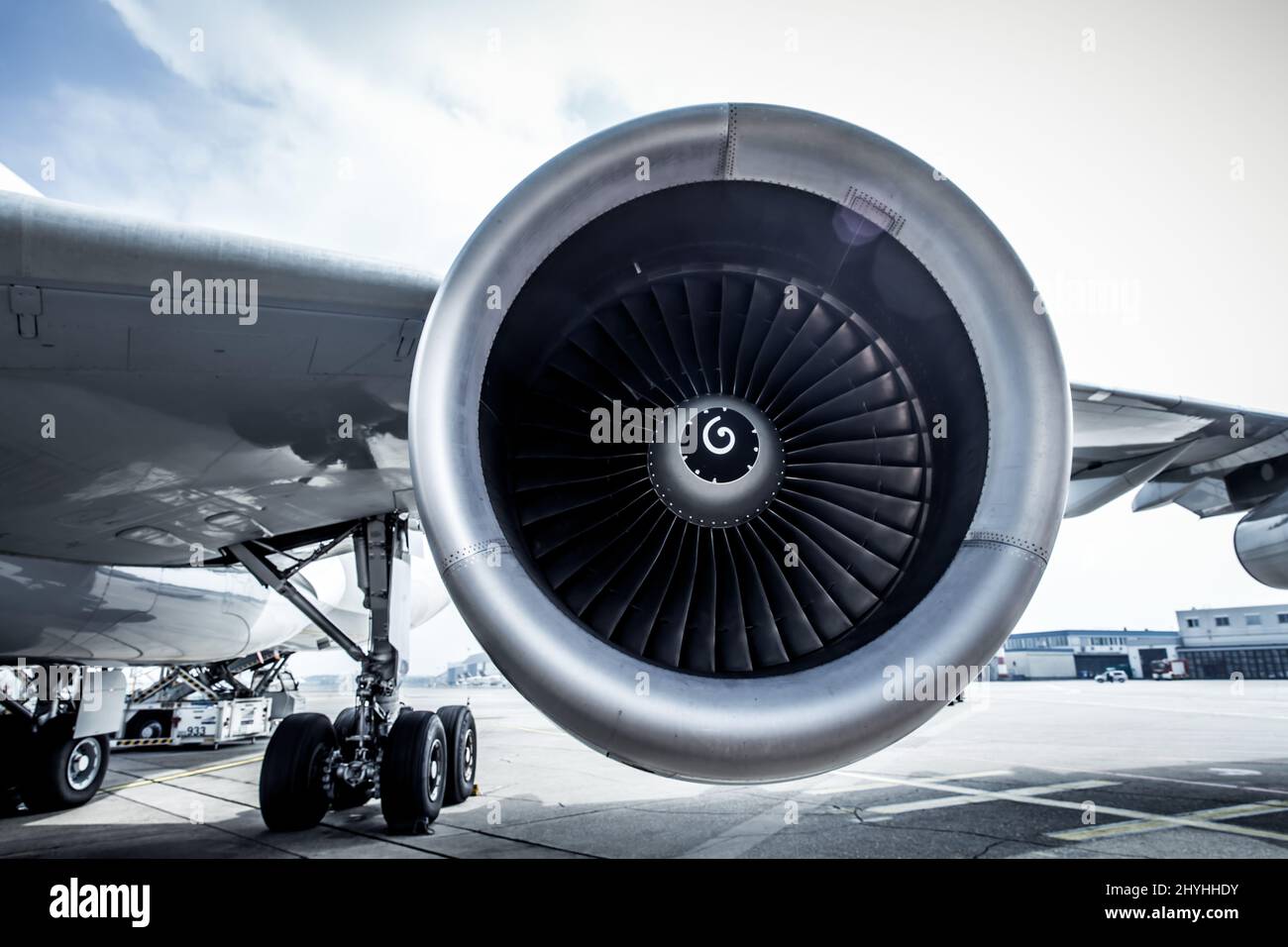Selective focus shot of an aircraft engine Stock Photo - Alamy