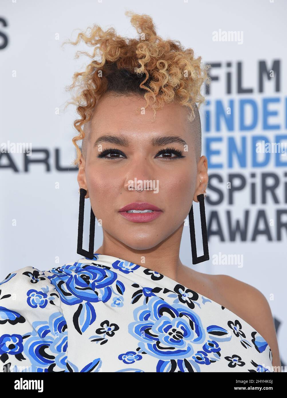 Emmy raver lampman arriving to hi-res stock photography and images - Alamy