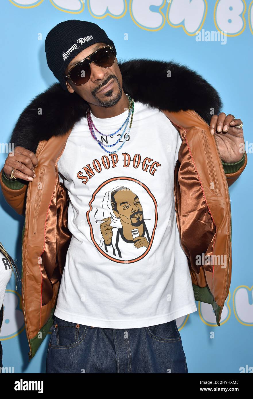 Snoop Dogg attending the premiere of The Beach Bum in Los Angeles ...