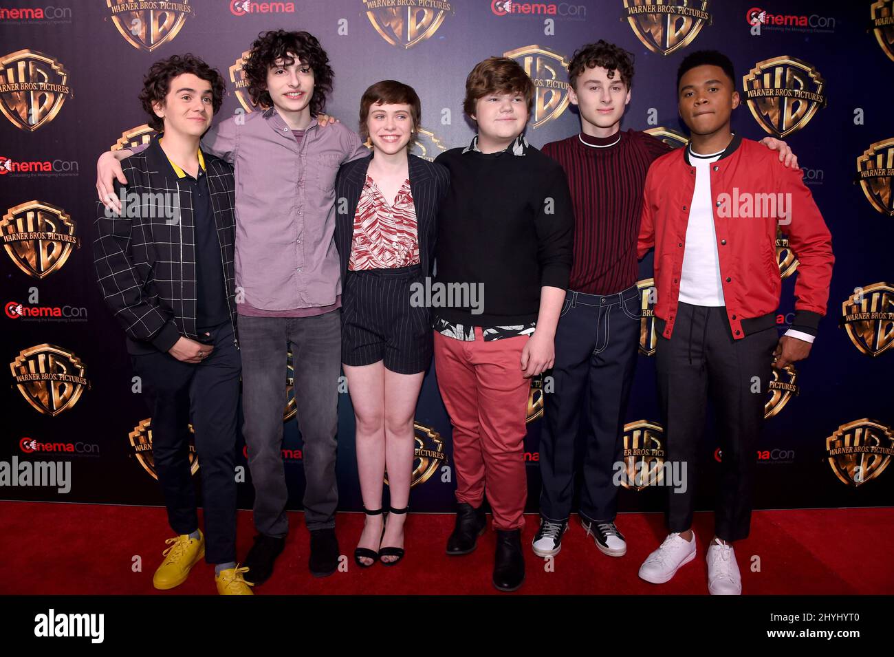 Jack Grazer, Finn Wolfhard, Sophia Lillis, Jeremy Ray Taylor, Wyatt ...