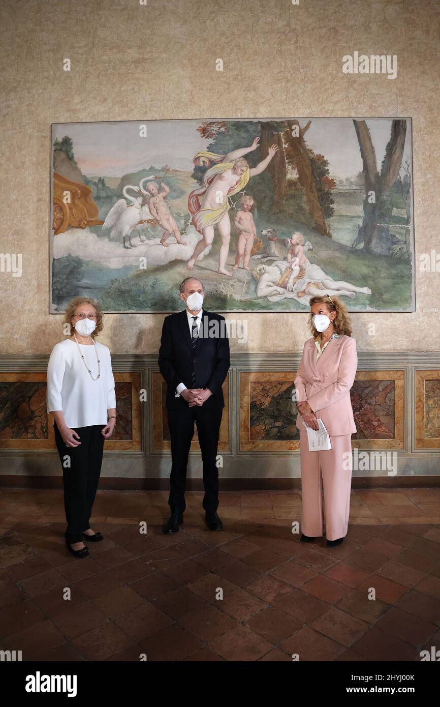 Daniela porro hi-res stock photography and images - Alamy