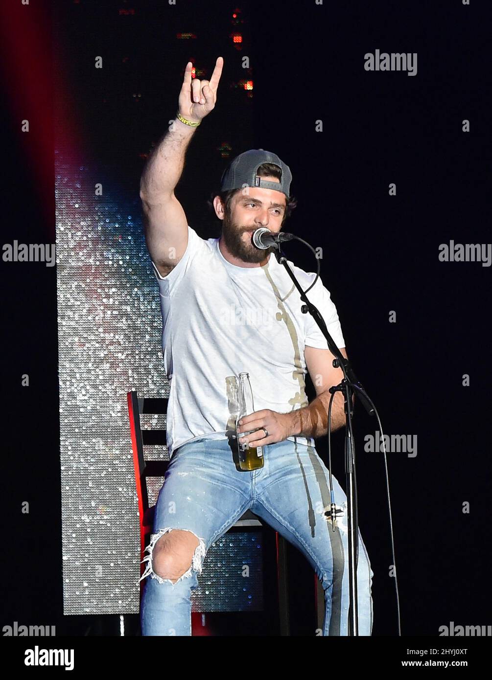 Thomas Rhett Performing High Resolution Stock Photography and Images ...