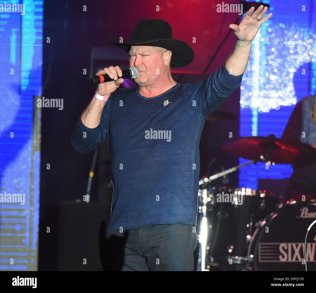 Tracy Lawrence onstage at ACM Decades held at the Marquee Ballroom in ...