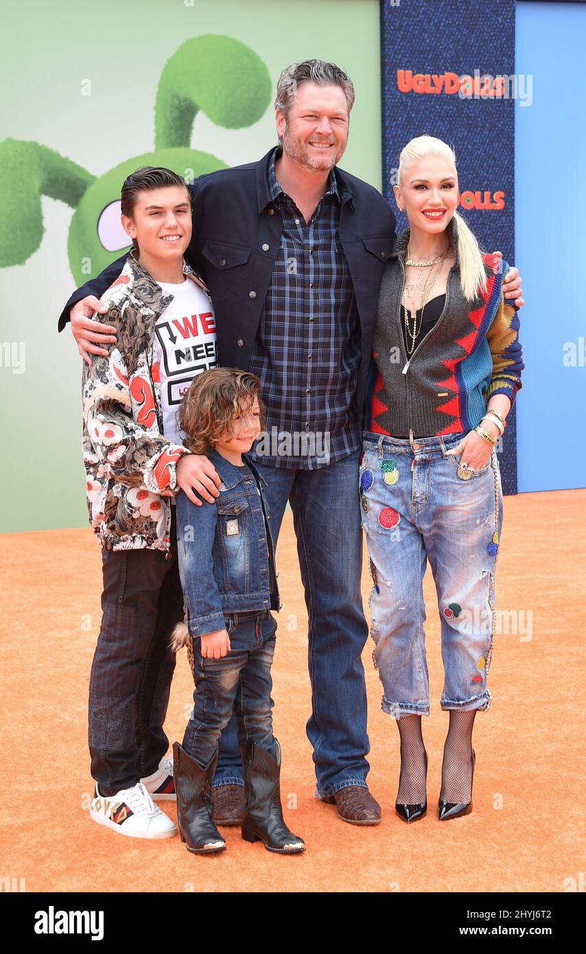 Gwen Stefani, Blake Shelton, Kingston Rossdale and Apollo Rossdale at ...