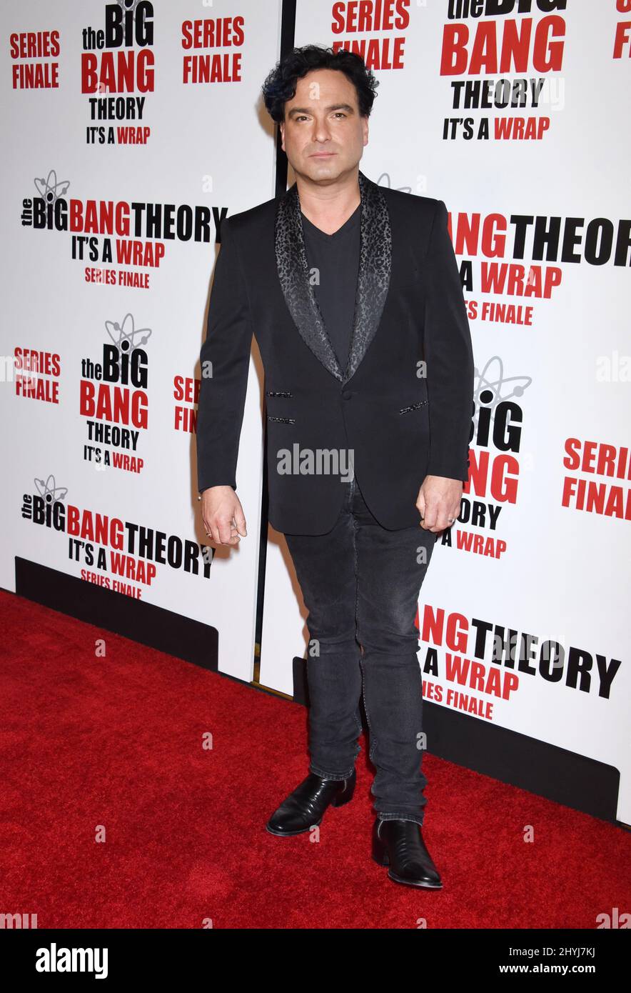 Johnny Galecki attending the Big Bang Theory Series Finale Party, held ...