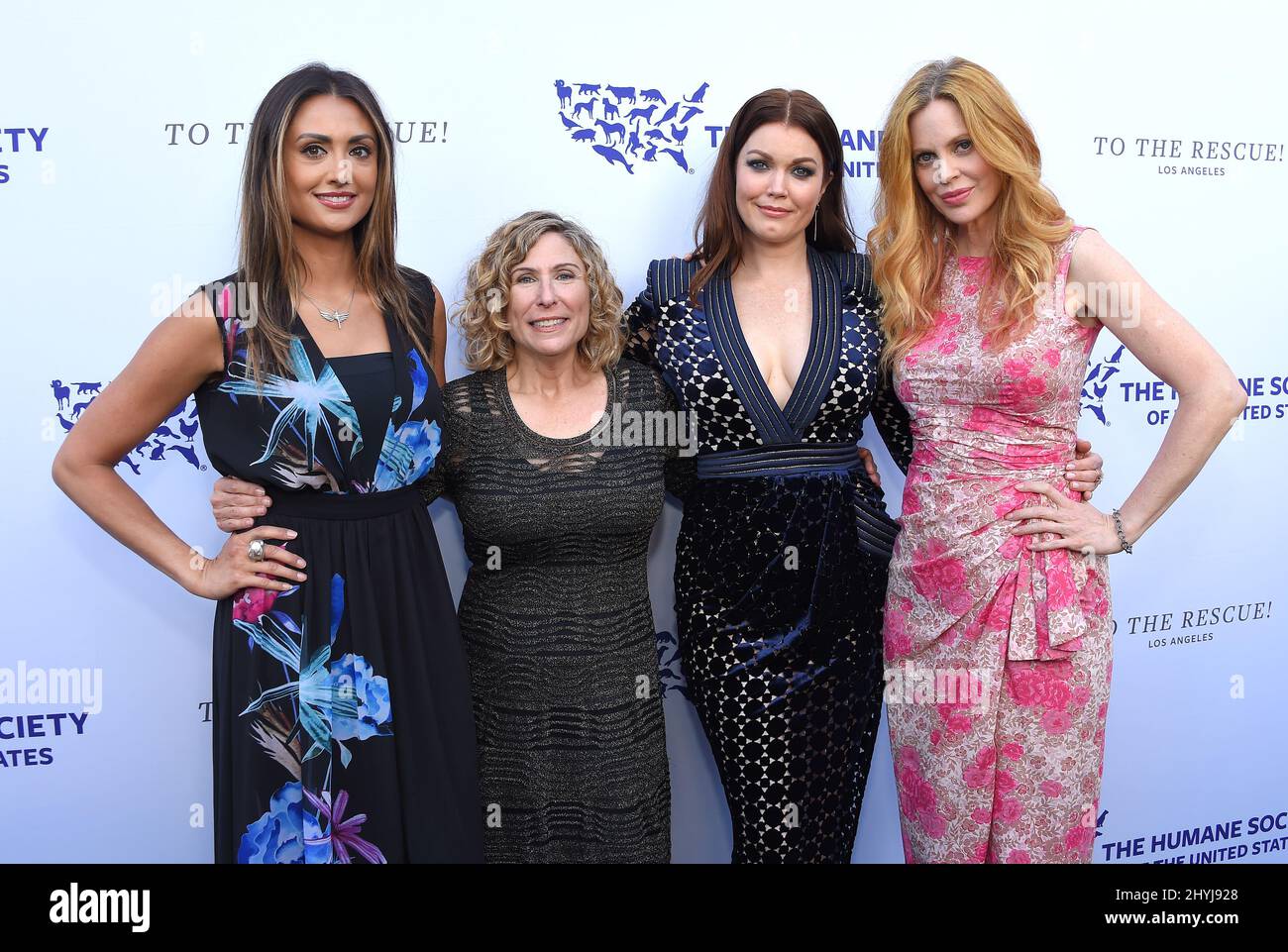 Katie Cleary, Kitty Block, Bellamy Young and Kristin Bauer van Straten ...
