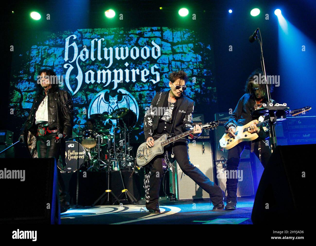 Alice Cooper, Johhny Depp and Joe Perry on stage at the Hollywood ...
