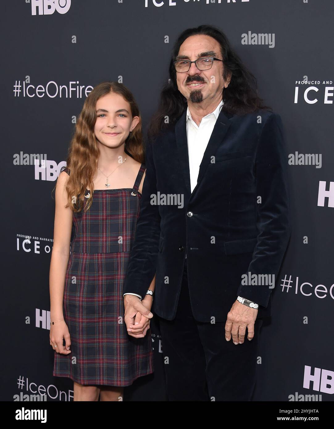 George DiCaprio arriving to the HBO's 'Ice on Fire' Premiere at LACMA ...