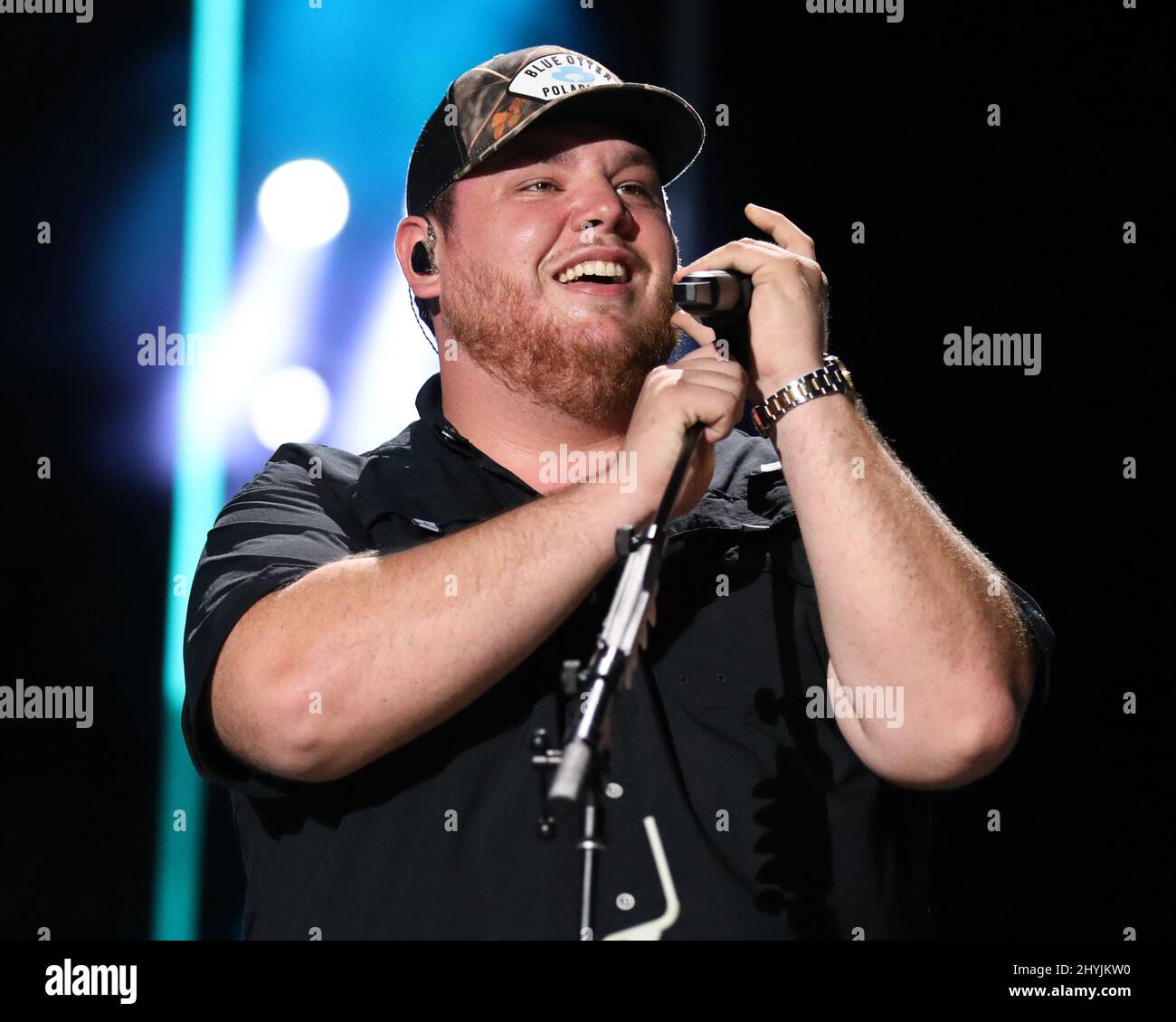Luke combs cma fest hi-res stock photography and images - Alamy