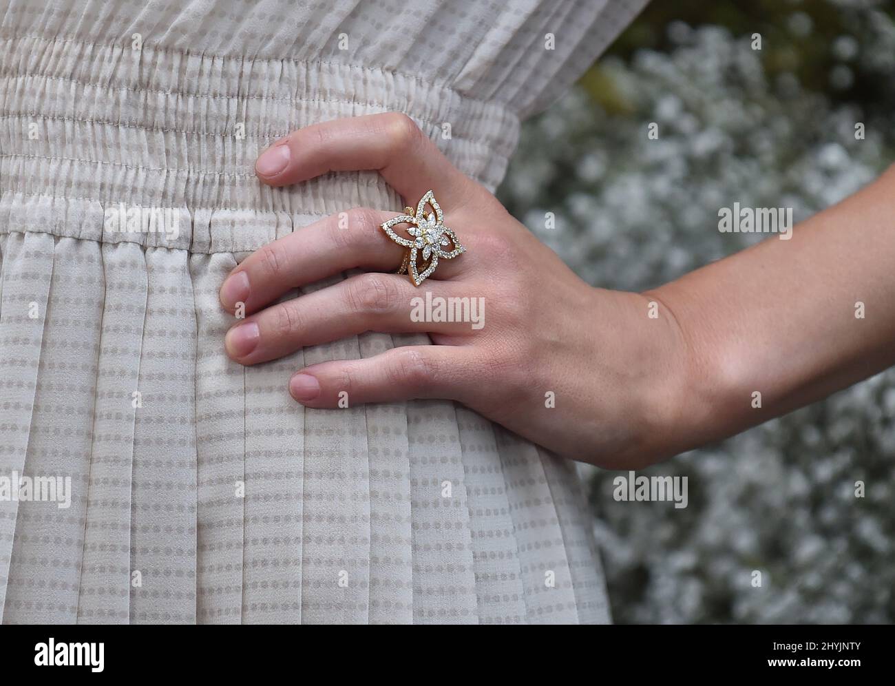 Alexandra Daddario Engagement Ring at John Mccloud blog