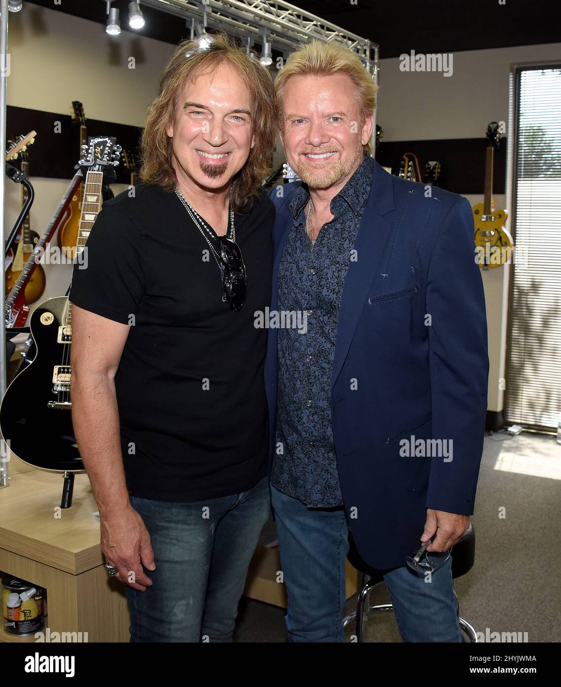 REO Speedwagon's Dave Amato and Lee Roy Parnell at the Gibson USA ...