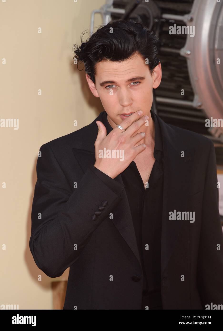 Austin butler once upon a time hi-res stock photography and images - Alamy