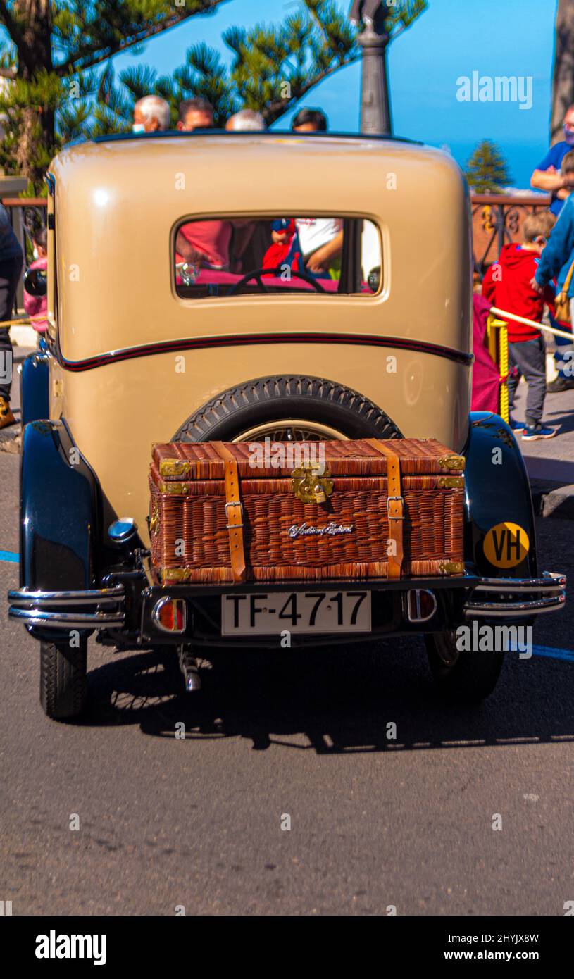 Vintage box on the backside of a retro car Stock Photo - Alamy