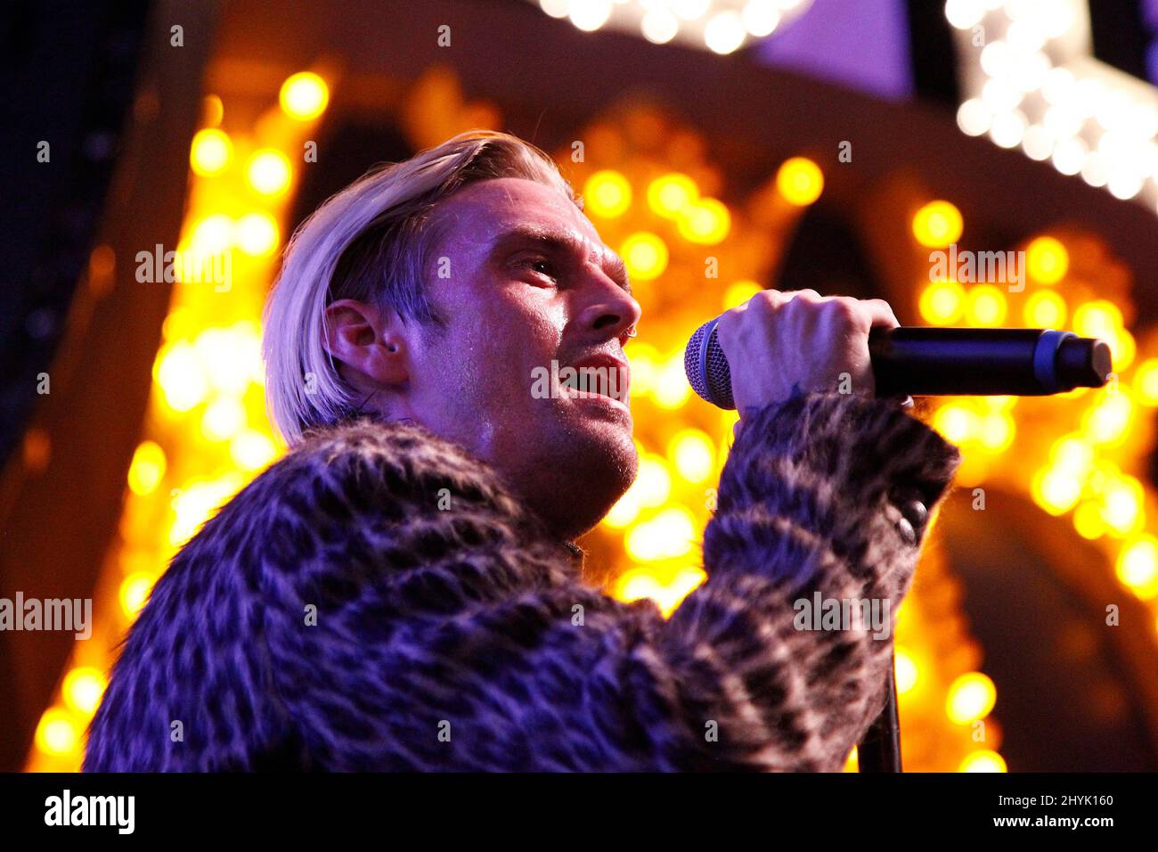 Aaron Carter Performing Onstage High Resolution Stock Photography and ...