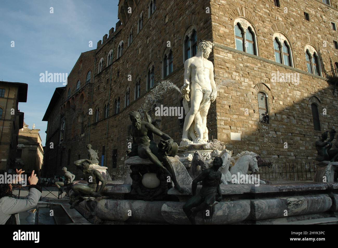 Old Terracotta vase produced in Impruneta. Florence Stock Photo - Alamy