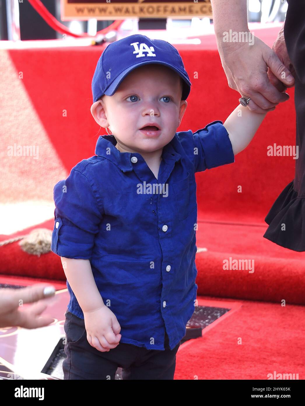 Ennis Howard Plemons at his mom Kirsten Dunst's Hollywood Walk of Fame ...