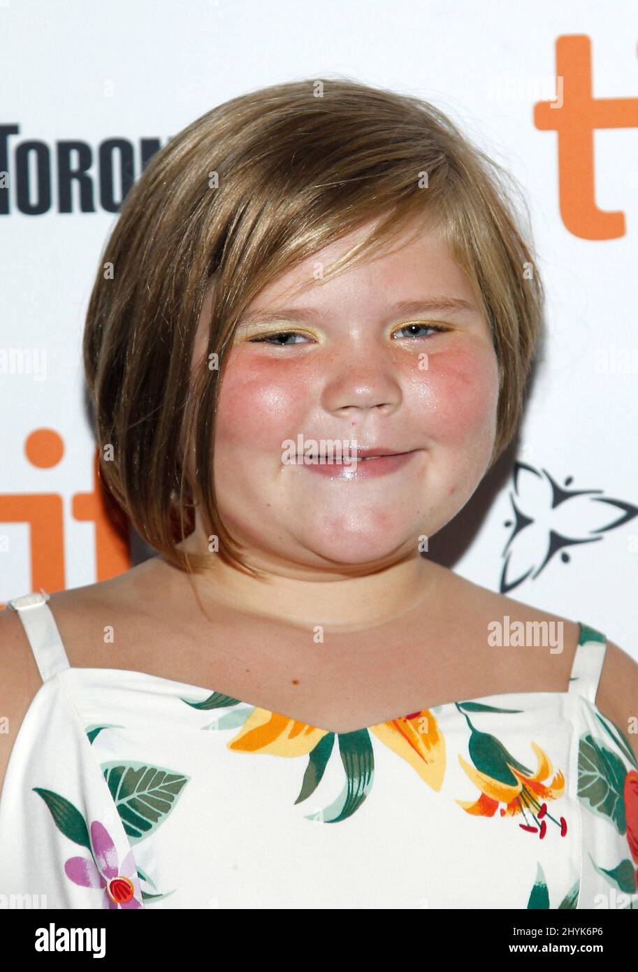 Chloe hewitt hi-res stock photography and images - Alamy