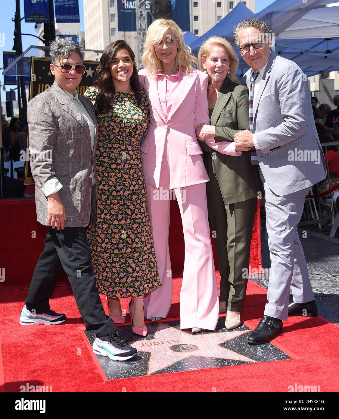 Judith light jill soloway hi-res stock photography and images - Alamy