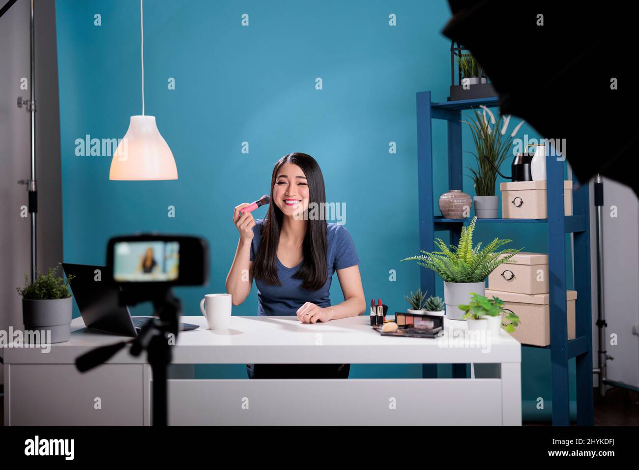 Behind the scene of artist creator doing make up tutorial recording ...