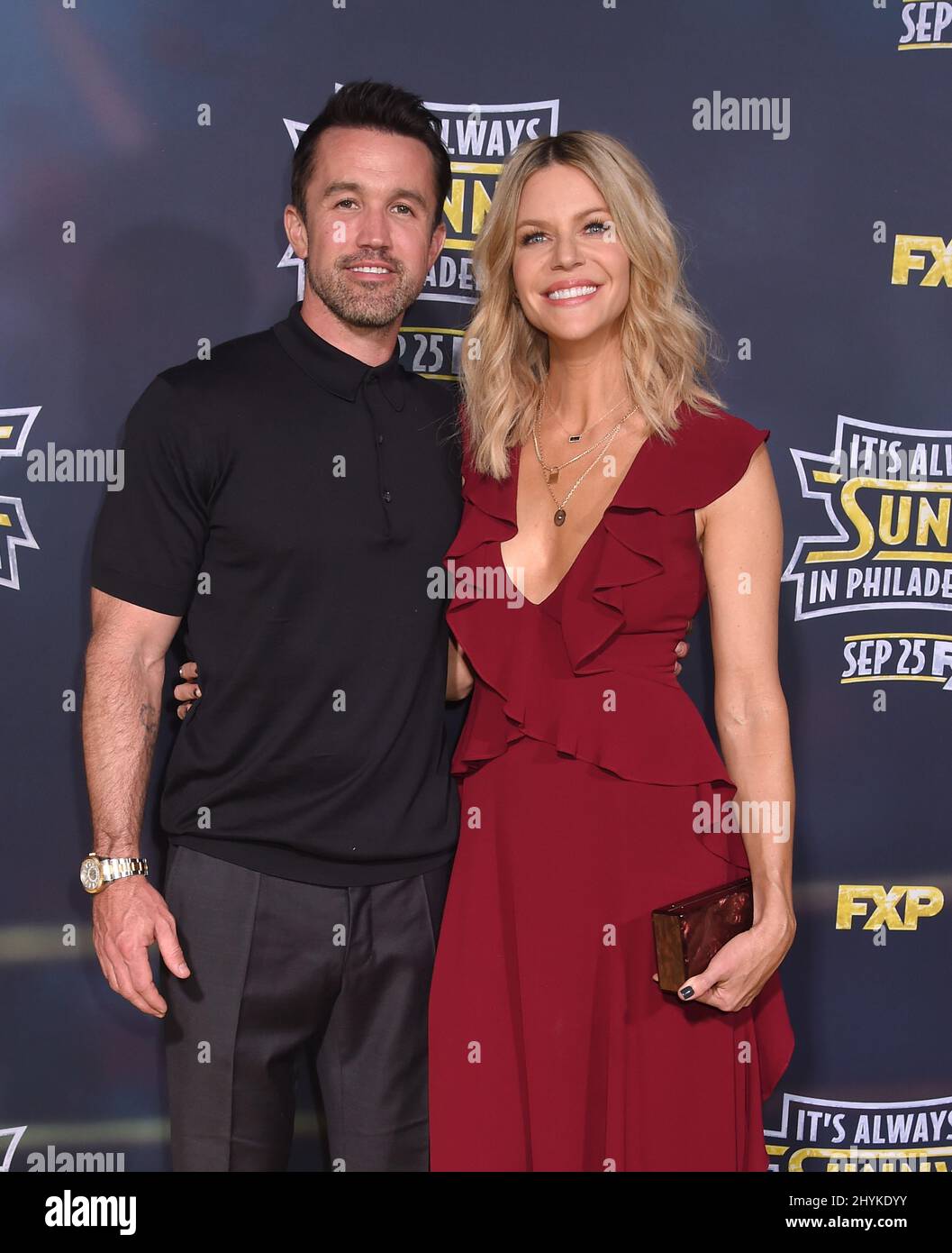 Kaitlin olsen rob hi-res stock photography and images - Alamy
