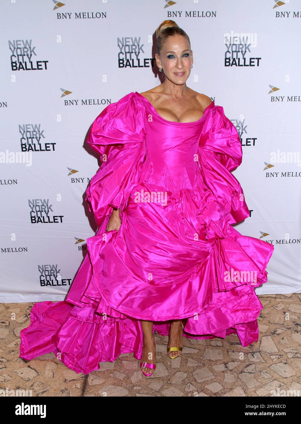 Suzanne Warren Met Gala