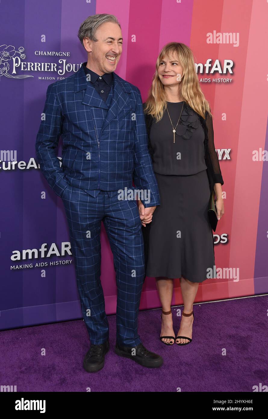 Alan Cumming and Jennifer Jason Leigh at the 2019 amFAR Gala Los ...