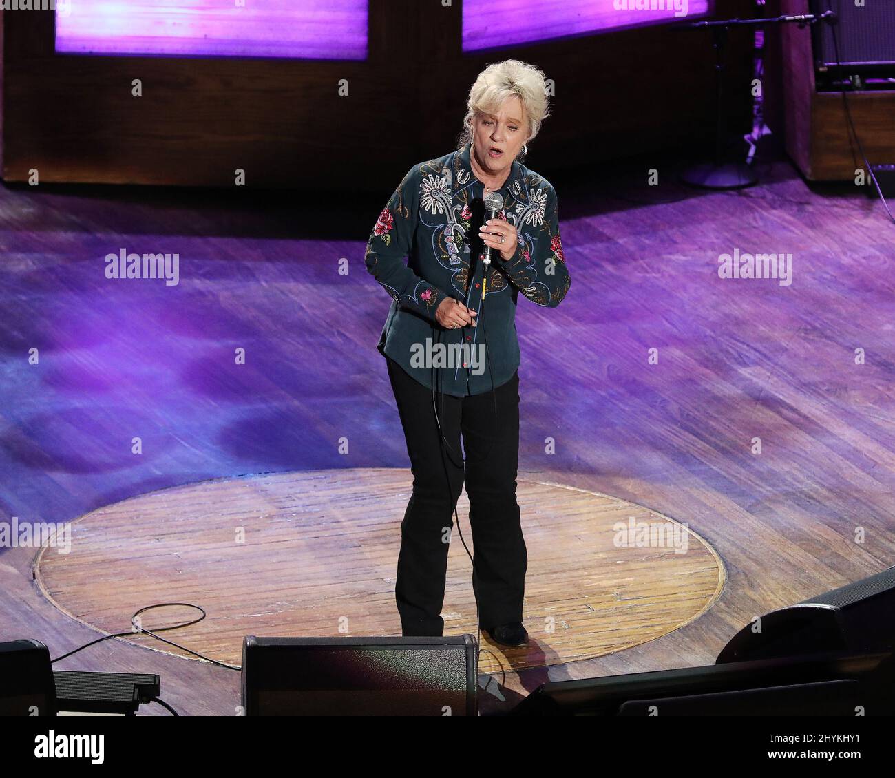 Connie smith commemorates dolly partons 50th anniversary as a member hi ...