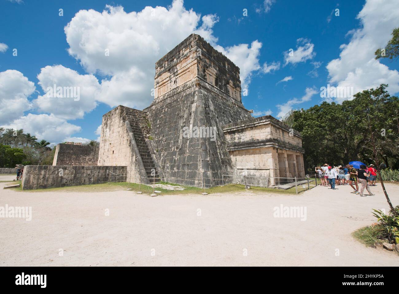 Excavation site site of the Mayan city of Chichen Itza, Yucatan, Mexico ...