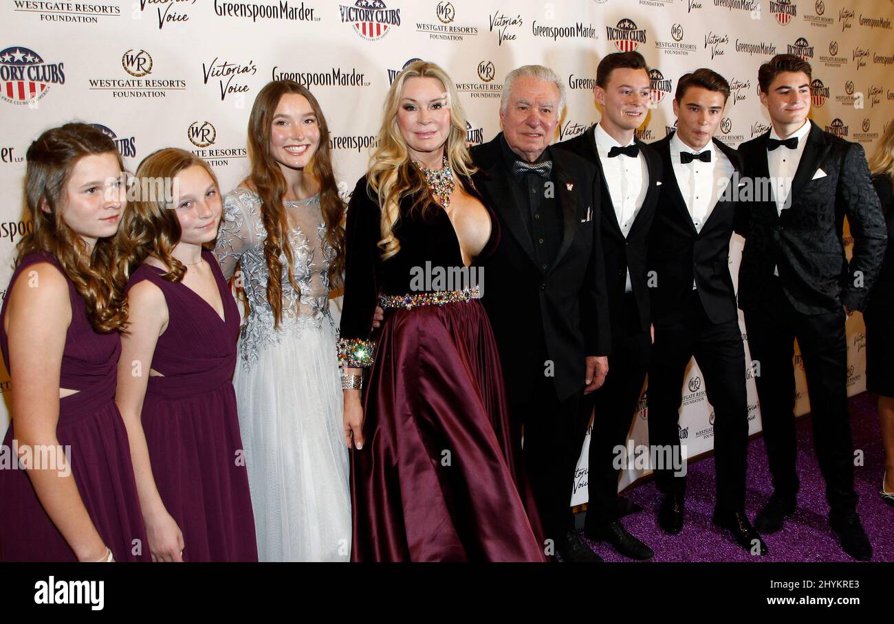 Jacqueline Siegel, Jordan Siegel, Debbie Siegel, Jackie Siegel, at ...